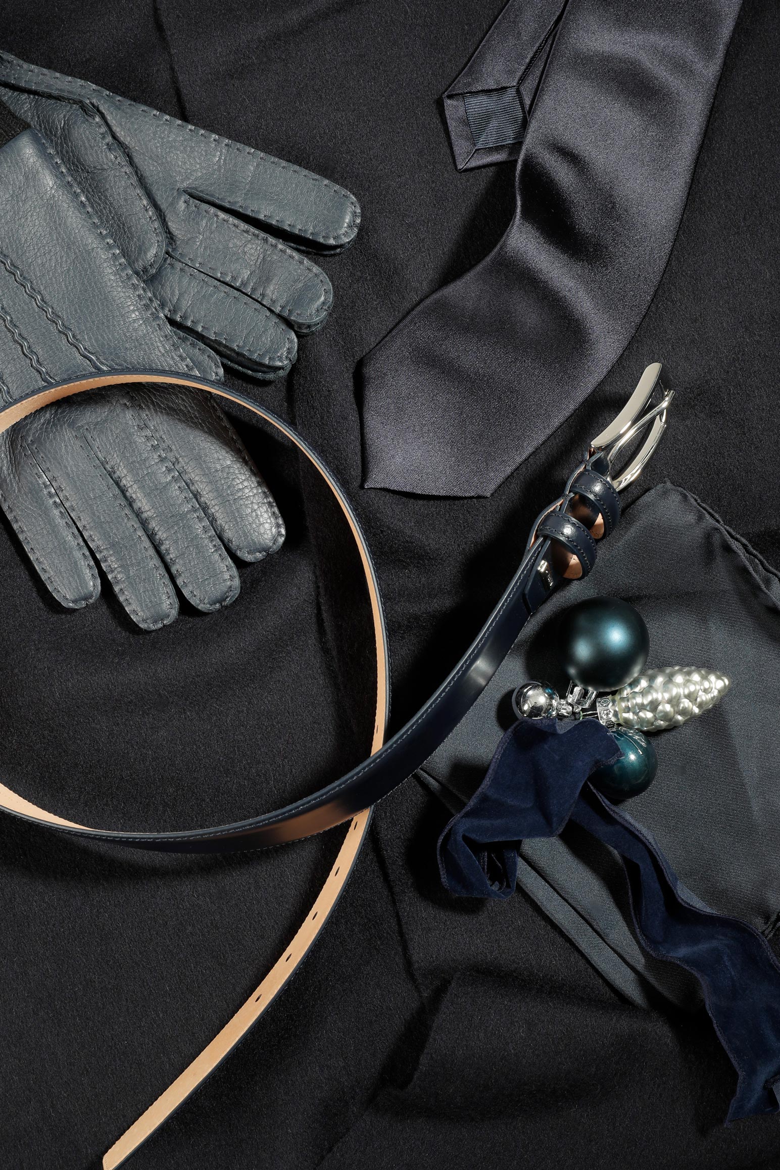 Scabal Official Store | Tailored menswear & luxury fabrics of England