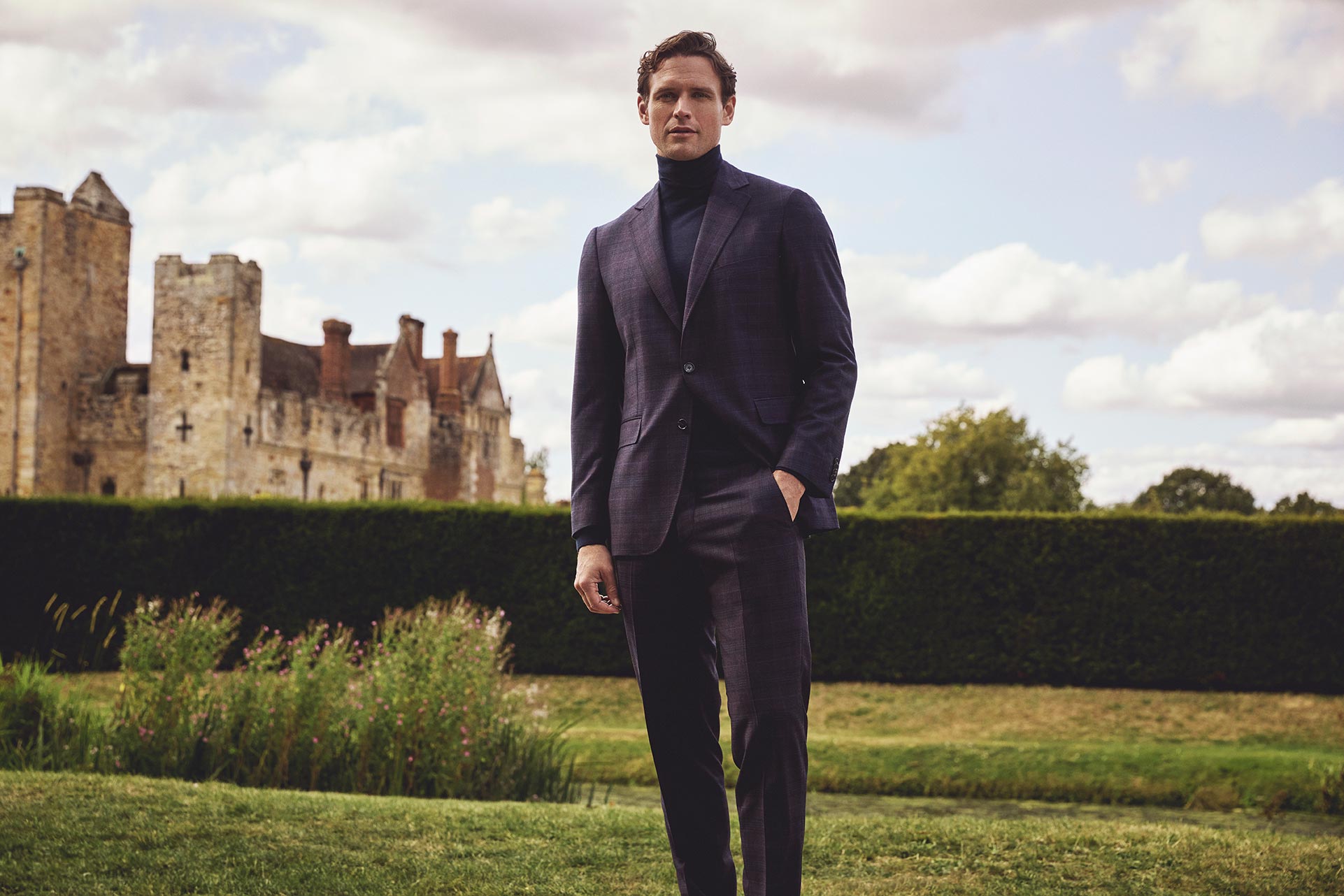Scabal Official Store | Tailored menswear & luxury fabrics of England