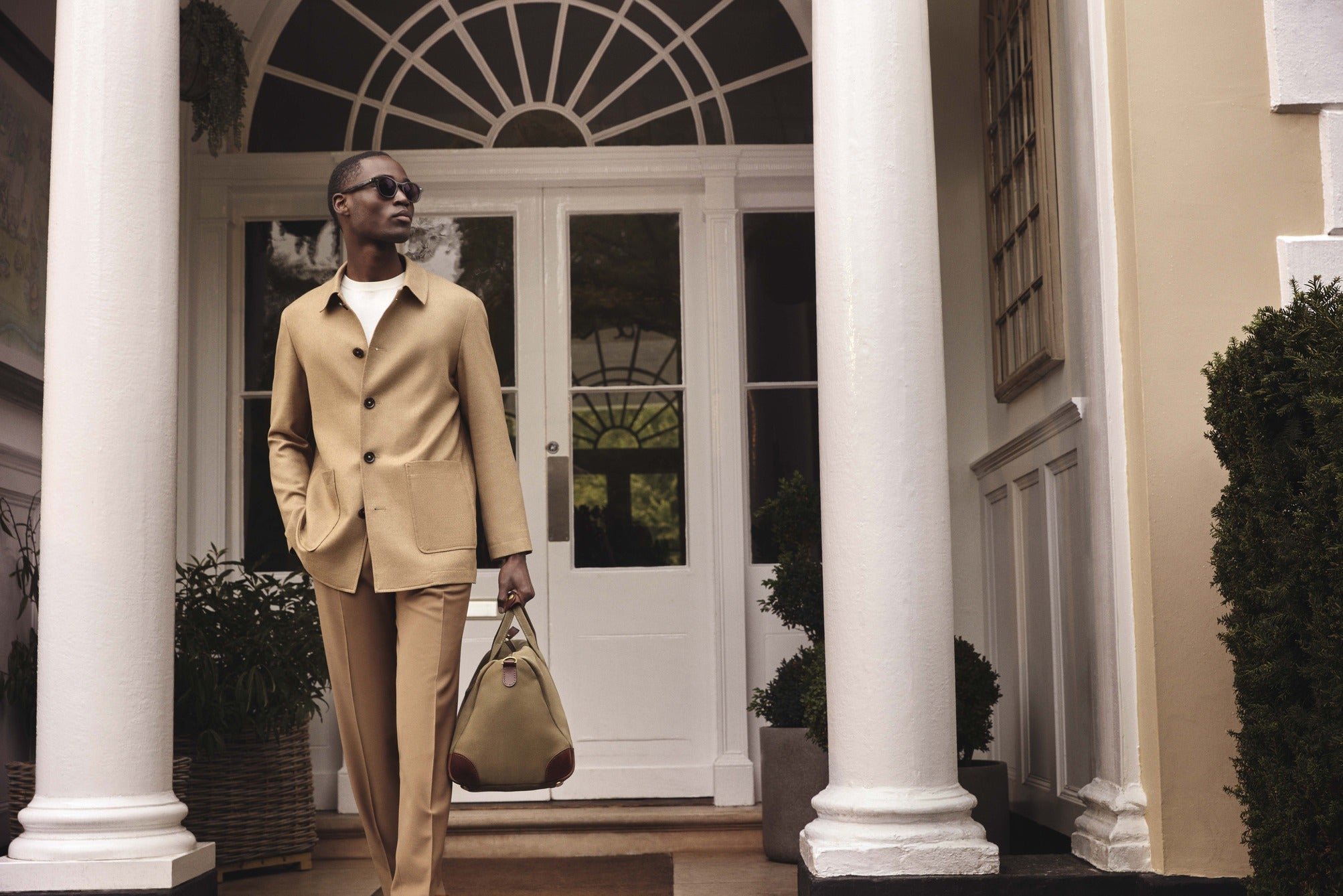 Scabal Official Store | Tailored menswear & luxury fabrics of England